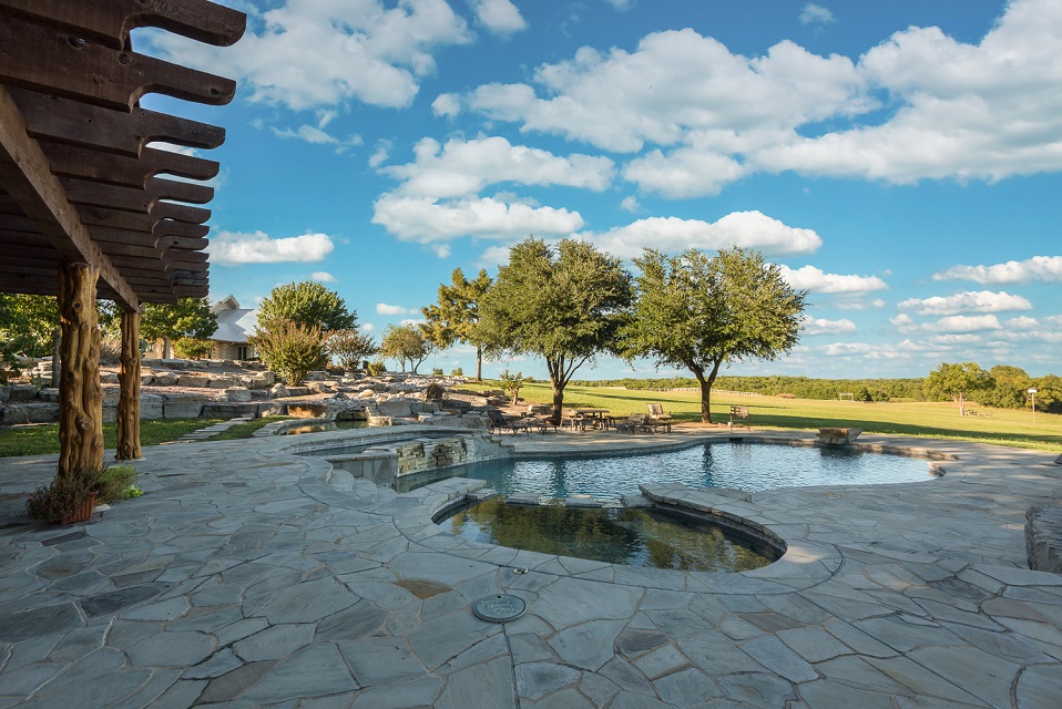 Auction - Executive North Texas Ranch | Locate Auctions